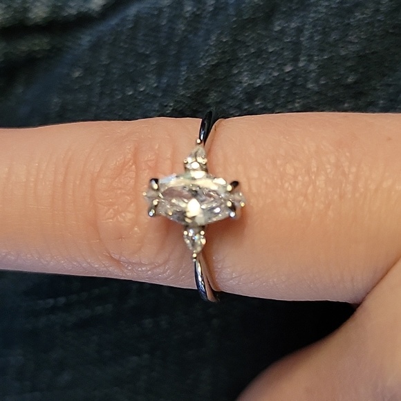 Fragrant Jewels | Jewelry | Ring | Poshmark